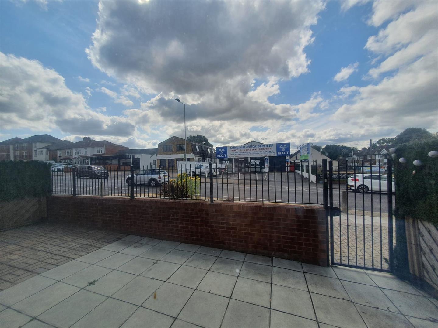 Jasper Court, 1b Purbeck Road, Hornchurch RM11 - Sunshine Estates