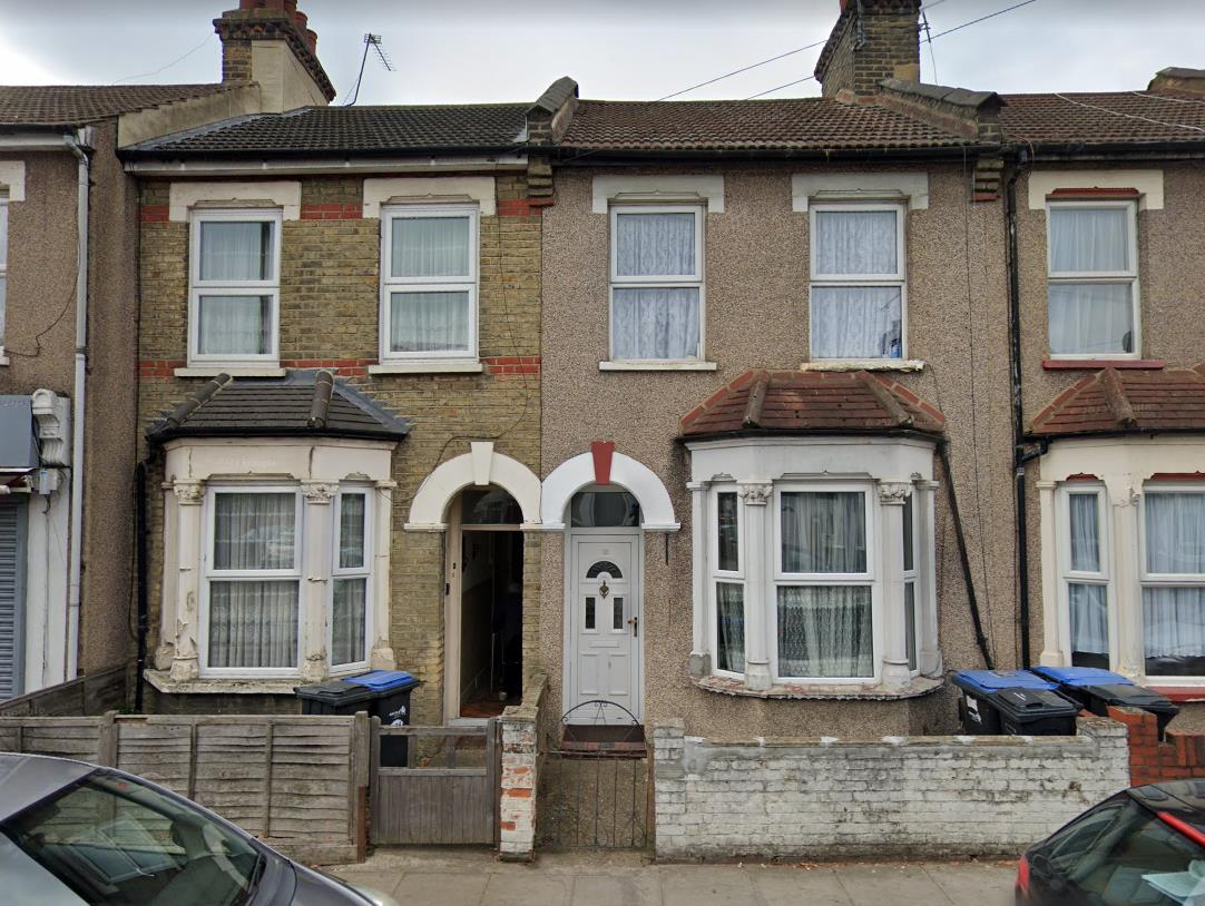 Town Road, London N9 - Sunshine Estates